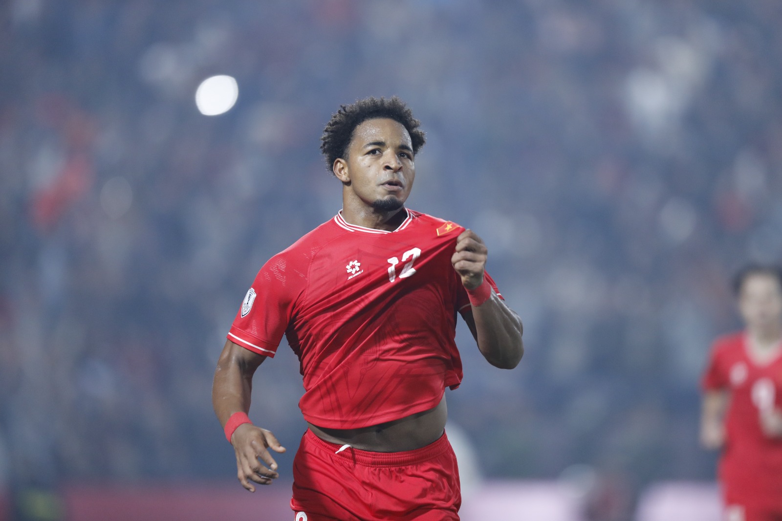 Injured Xuan Son scoops MVP and Top Goal Scorer awards