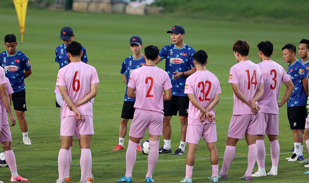 ASEAN Mitsubishi Electric Cup™ Team Profile: Vietnam
